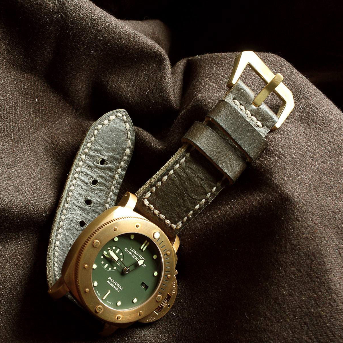 Bronze – GunnyStore